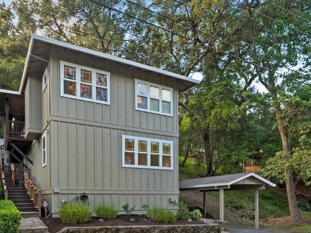17211 Park Ave, Sonoma, CA 95476