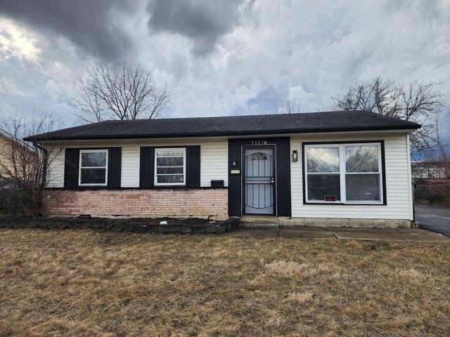 17216 Peach Grove Ln, Hazel Crest, IL 60429