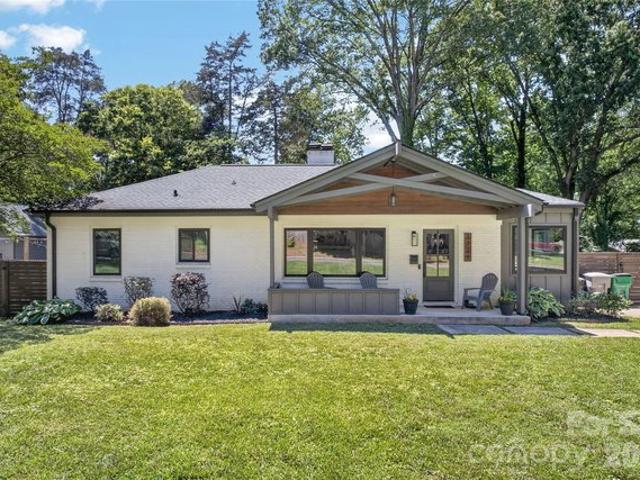 1721 Merry Oaks Rd, Charlotte, NC 28205