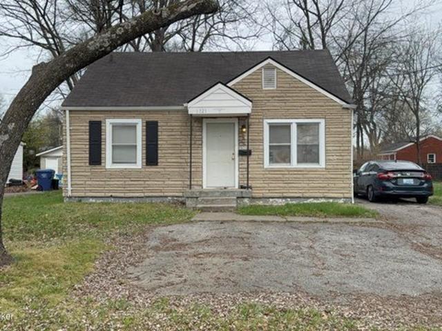 1721 Model Rd, Louisville, KY 40216