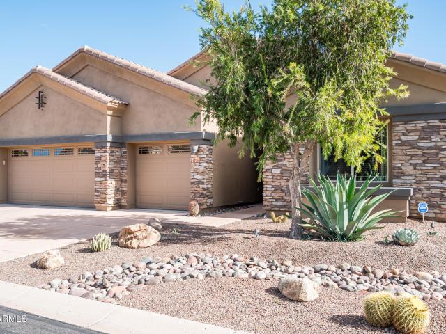 1721 N Berrett, Mesa, AZ 85207 | Compass