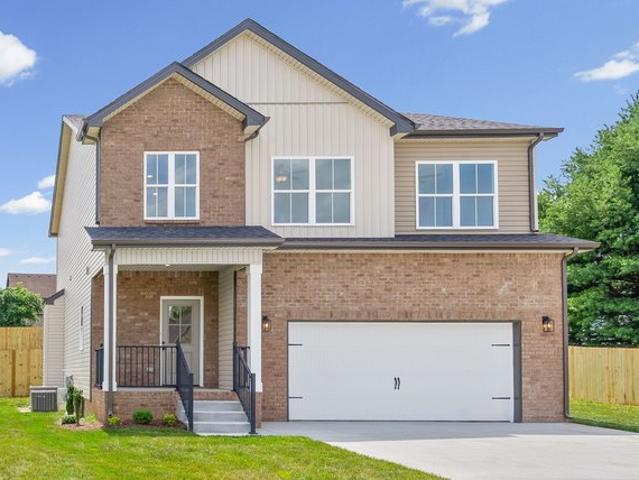 1721 Autumnwood Blvd, Clarksville, TN 37042