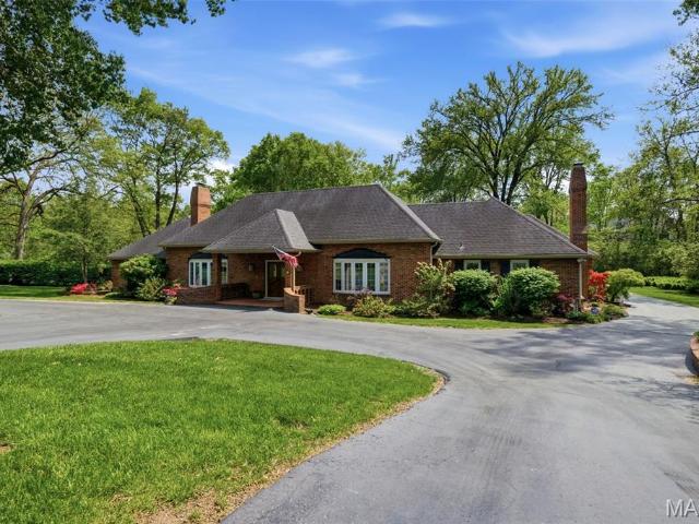 1721 Kenmont Rd, Ladue, MO 63124 | MLS #26023 | Compass