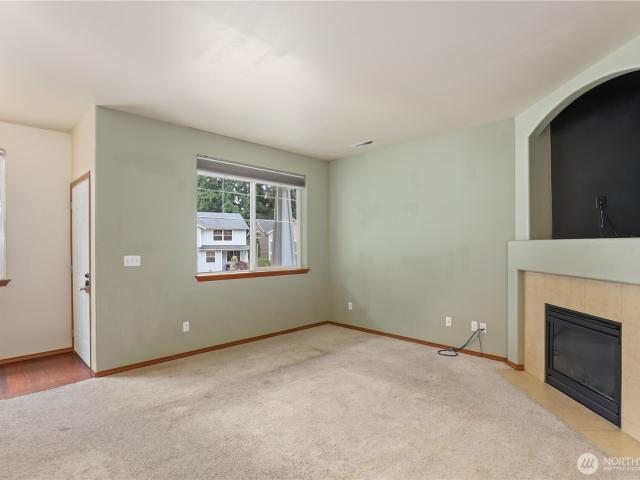 1721 rd Street Ct E