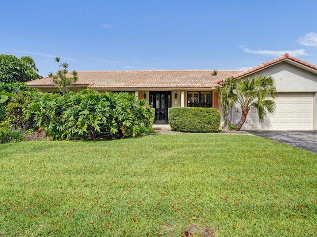 1721 SW 69th Ave, Plantation, FL 33317
