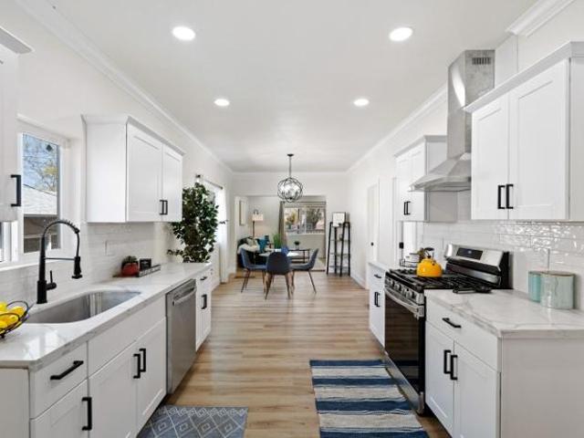 1721 S Center St, Stockton, CA 95206