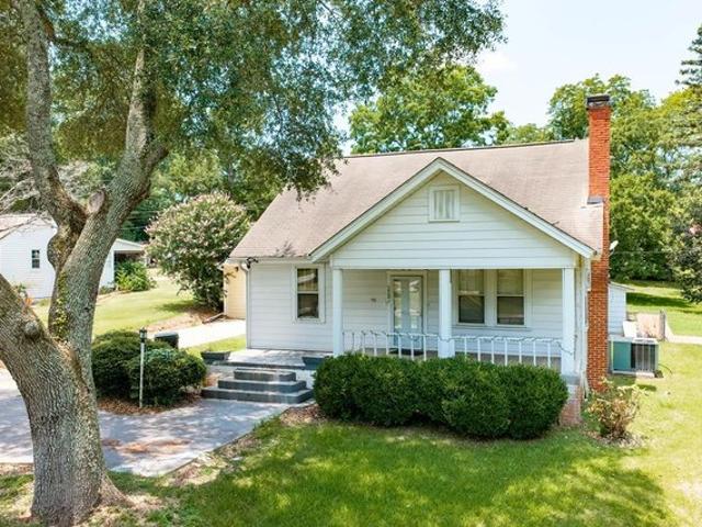 1721 S Main St, Blakely, GA 39823