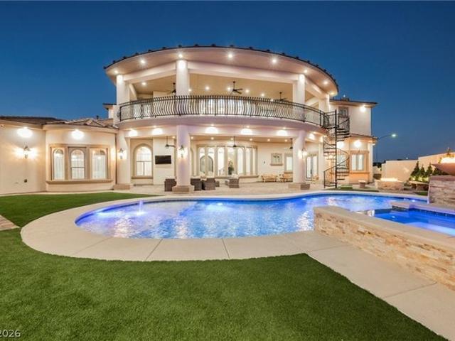 1721 S Tioga Way, Las Vegas, NV 89117