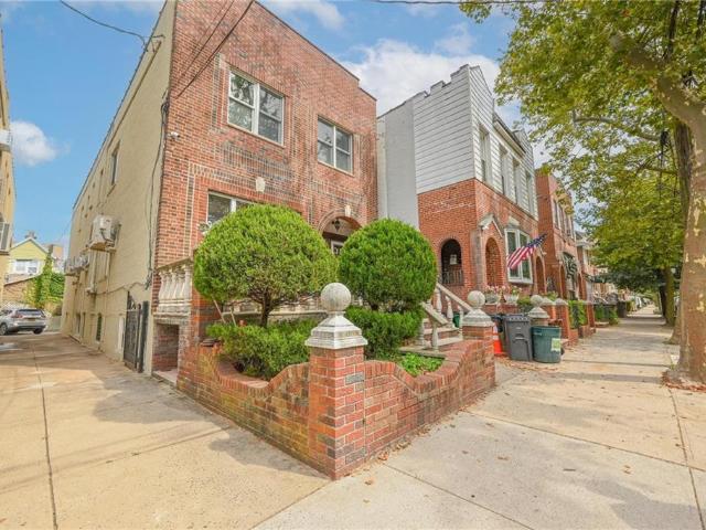 1721 West 13th Street | Compass