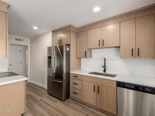 17223 N 130th Ave, Sun City West, AZ 85375