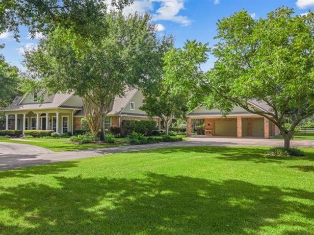 17222 Bending Oak Ct, Cypress, TX 77429