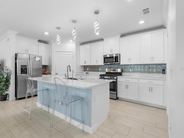 17222 Holly Wl Ave, Wimauma, FL 33598 | MLS #TB8496 | Compass