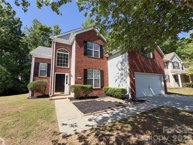 17224 Cambridge Woods Ct, Charlotte, NC 28277 | MLS #4372 | Compass