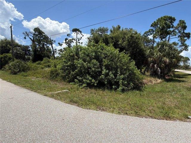 17224 Cliff Ave, Port Charlotte, FL 33948