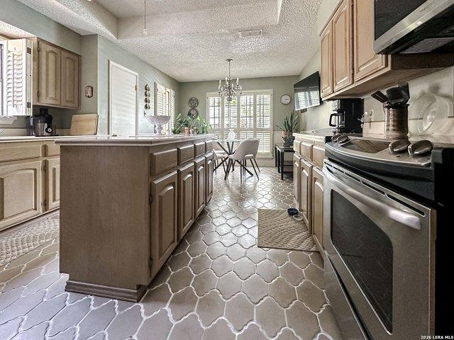 17228 Saint Andrews Unit 6202, San Antonio, TX 78248