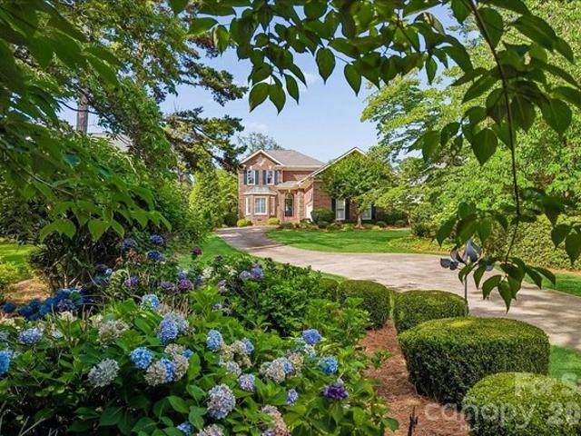 17229 Green Dolphin Ln, Cornelius, NC 28031