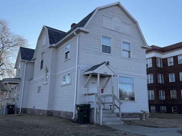 1722 Nebraska St, Sioux City, IA 51105