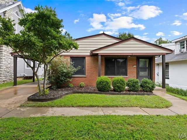 1722 Boneta Ave, Richmond Heights, MO 63117