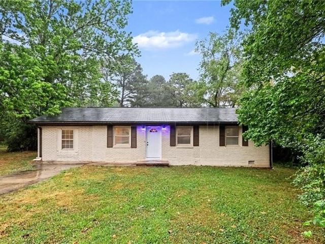 1722 Carpenter Ct, Conley, GA 30288
