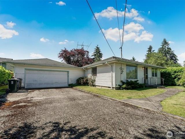 1722 E 65th St, Tacoma, WA 98404