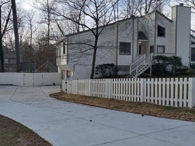 1722 Emerson Ct, Marietta, GA 30062