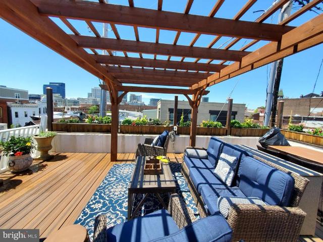 1722 Fleet Street