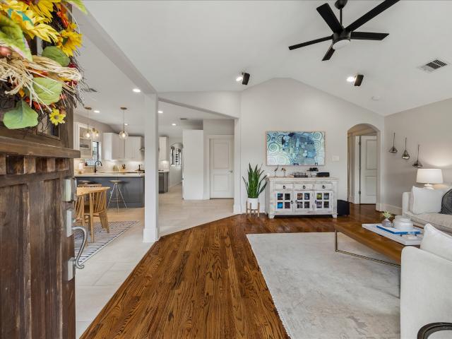 1722 Lamonte Ln, Houston, TX 77018 | MLS #69451 | Compass