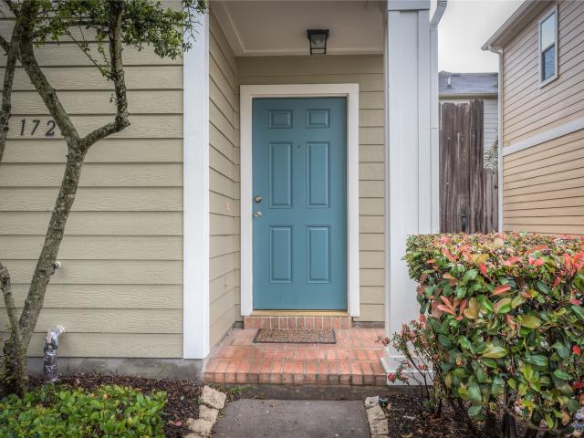 1722 Redwing Bluff Dr, Houston, TX 77009 | MLS #26639 | Compass