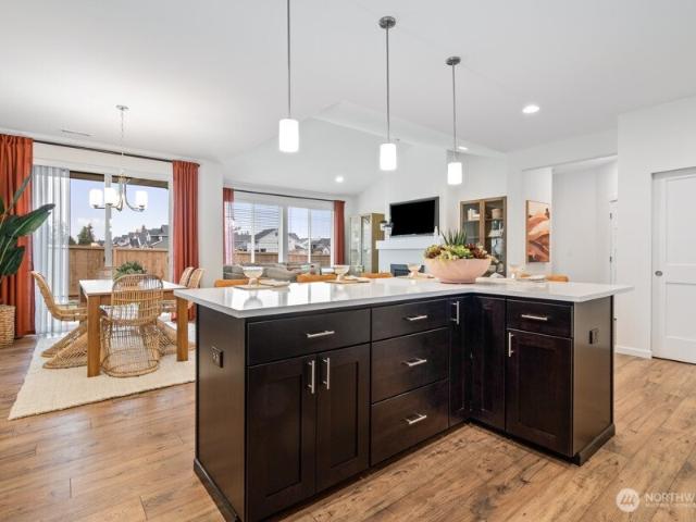 1722 th Street S