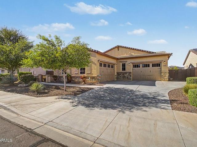 17232 W Echo Ln, Waddell, AZ 85355