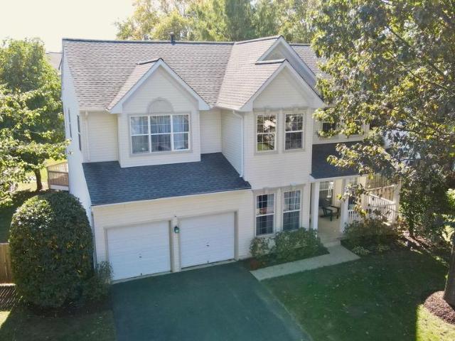 17232 Pickwick Drive