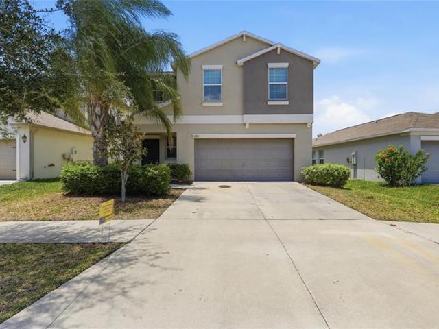 17237 White Mangrove Dr, Wimauma, FL 33598