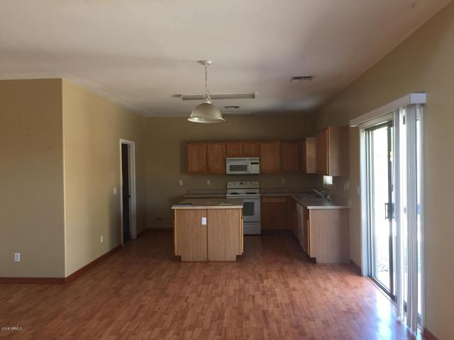 17236 W Country Gables