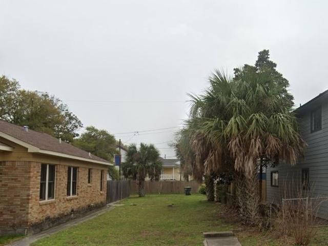 1723 M 1/2 Avenue