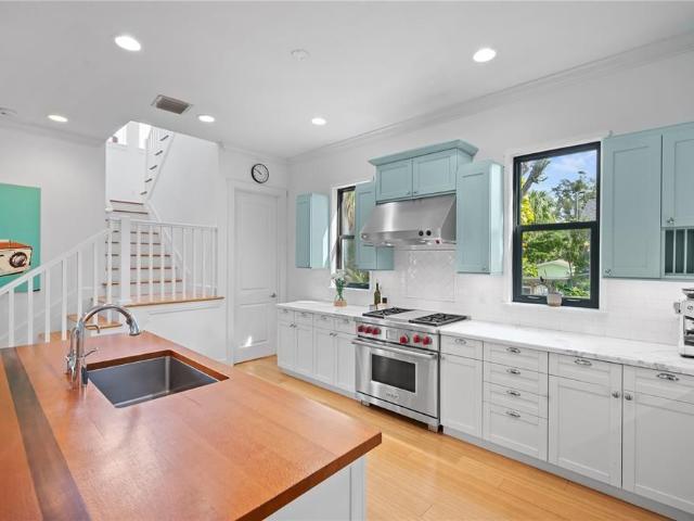 1723 Oak Street, Sarasota, US, FL
