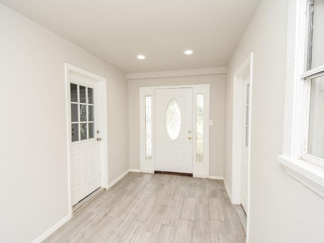 1723 Big Horn Dr, Houston, TX 77090 | MLS #95308 | Compass