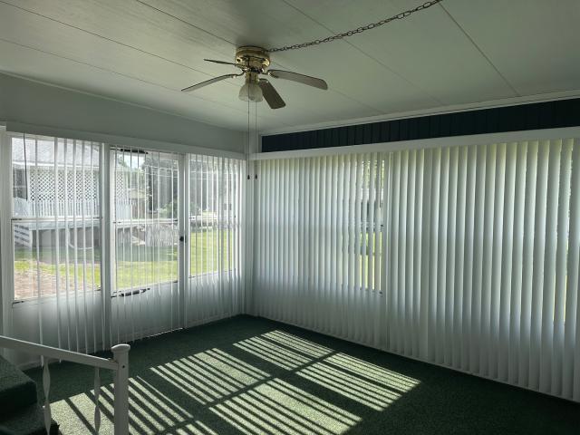 1723 e lawn