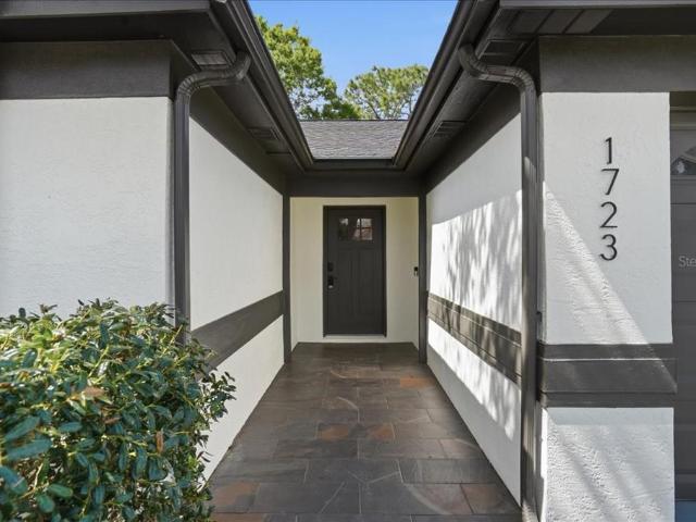 1723 Elk Spring Dr, Brandon, FL 33511 | MLS #TB8476 | Compass