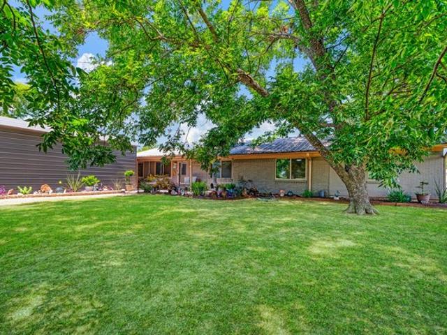1723 Farm Road 2121, Paris, TX 75462