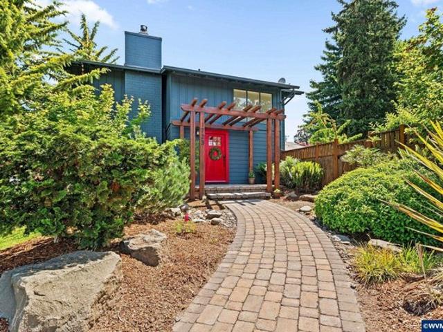 1723 Lincoln St NW, Albany, OR 97321