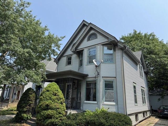 1723 Park Ave, Racine, WI 53403