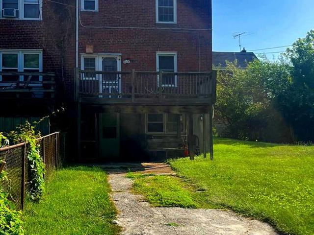 1723 Stella Court