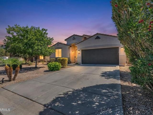 1723 W Loemann Dr, San Tan Valley, AZ 85144