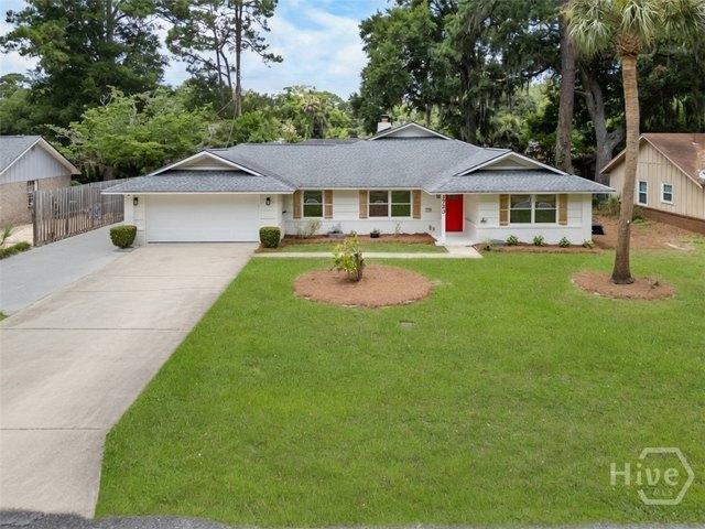 1723 Walthour Rd, Savannah, GA 31410