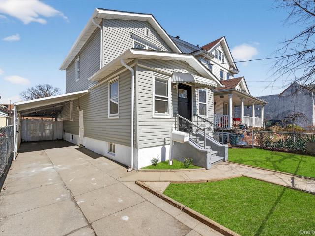 172 09 th Avenue | Compass