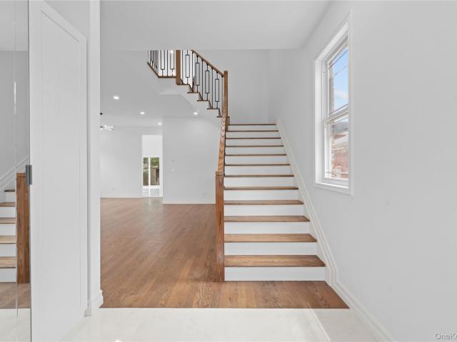 172 1 th Avenue