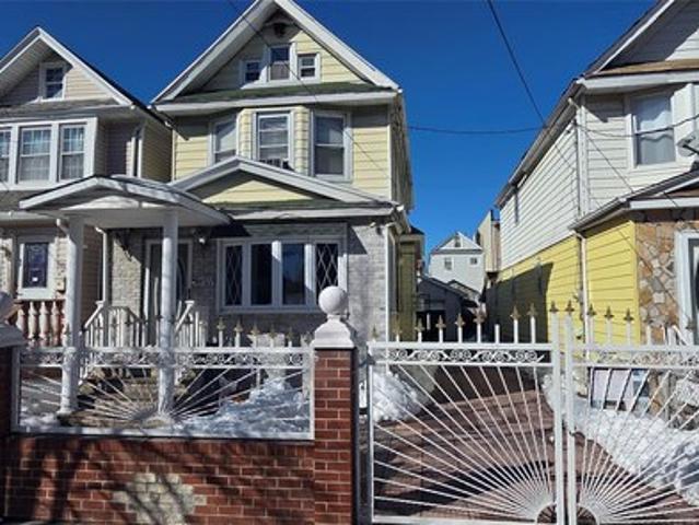 172 2 th Ave, Jamaica, NY 11432