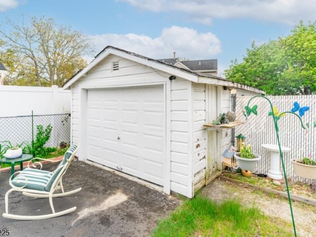 172 Cherry Quay Rd