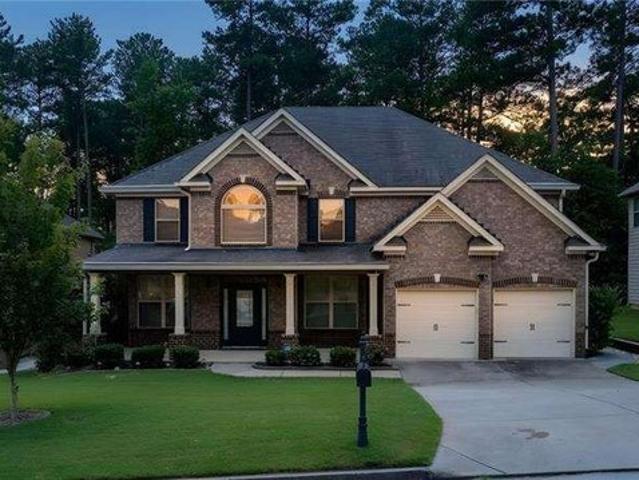 172 Clubhouse Xing, Acworth, GA 30101