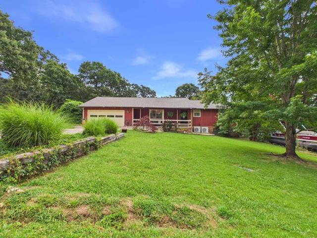 172 Clements Dr, Mountain Home, AR 72653